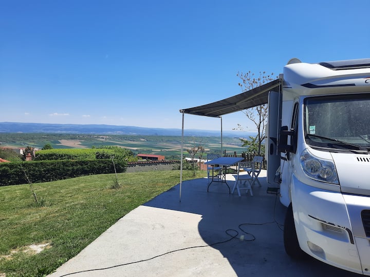 Camping Car En Auvergne - Issoire