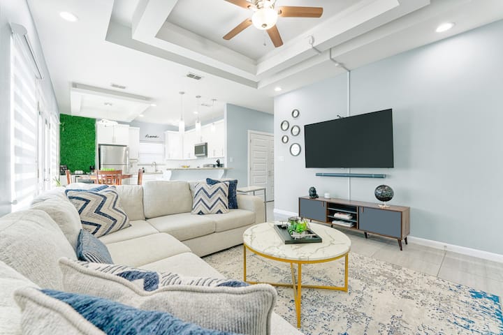 New Luxury Apartment At Prime Location! - McAllen, TX