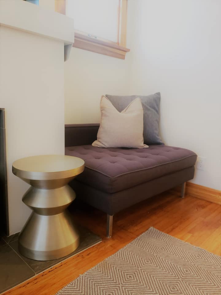 Spacious Contemporary Beachside Flat - Long Beach, CA