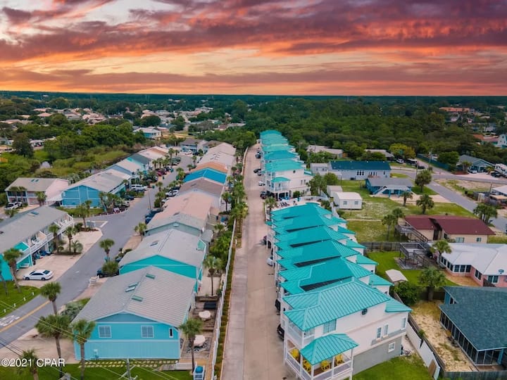 Relaxing Days At The Palms Pcb West End - Panama City Beach, FL