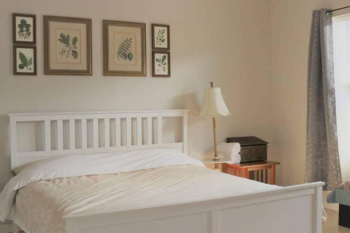 Cheerful 5-bedroom Home In Downtown San Francisco - San Francisco, CA