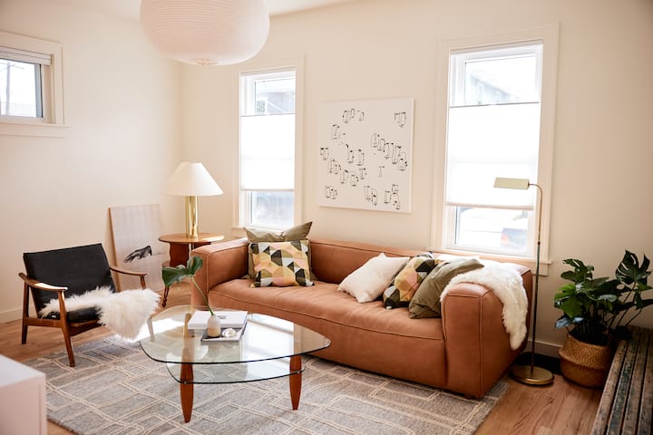 Sunlit Ohio City Retreat Near Downtown - Cleveland