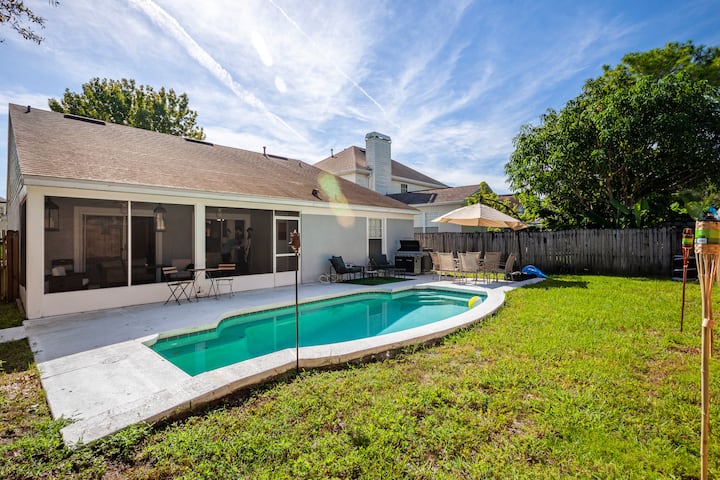 Pool House Near Ucf - Oviedo, FL