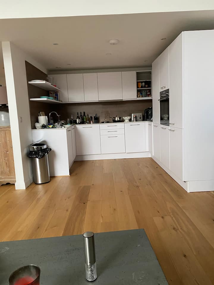 Lovely 3bed Flat Available Forcop26 - Glasgow