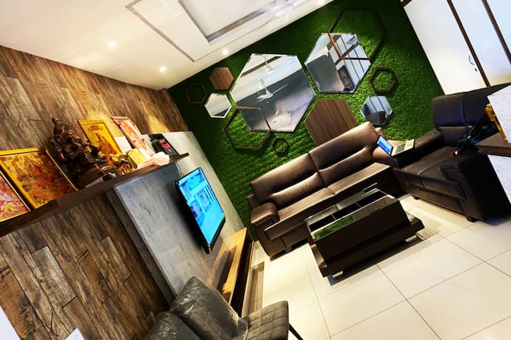 Bajaj Regency - Private Rooms - 魯得希阿那