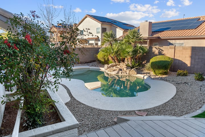 Stylish Gilbert Home With Unheated Pool - Gilbert, AZ