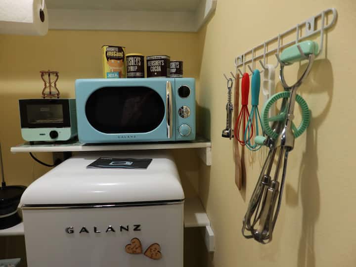 Time Traveler's B&b: Living Museum, Central Palmer - Palmer, AK