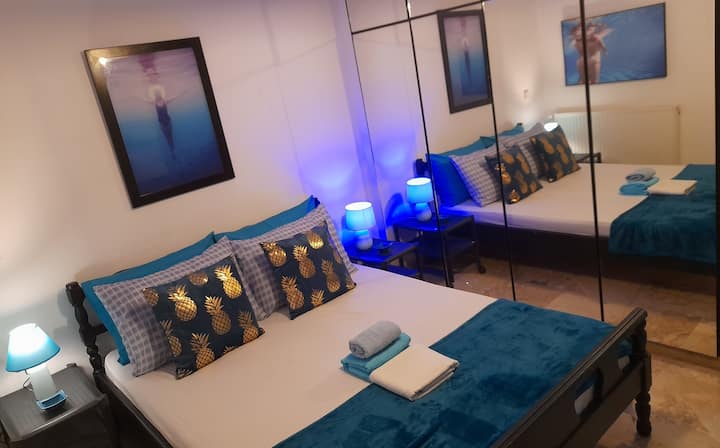 Konst-a1   Chania Center Lux Art Apartment - Chania