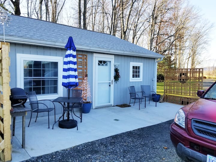 Adorable Cottage With Partial Blue Ridge Views - Shenandoah National Park