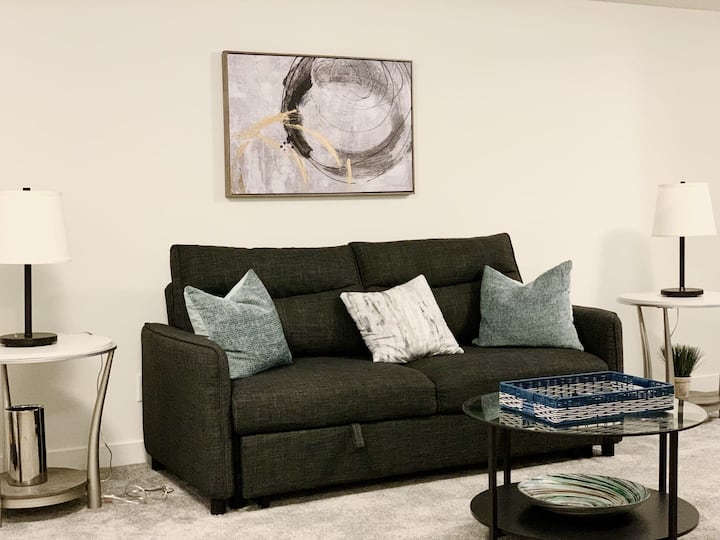 Cozy 1-bedroom Private Suite Near Yyc Airport - Calgary