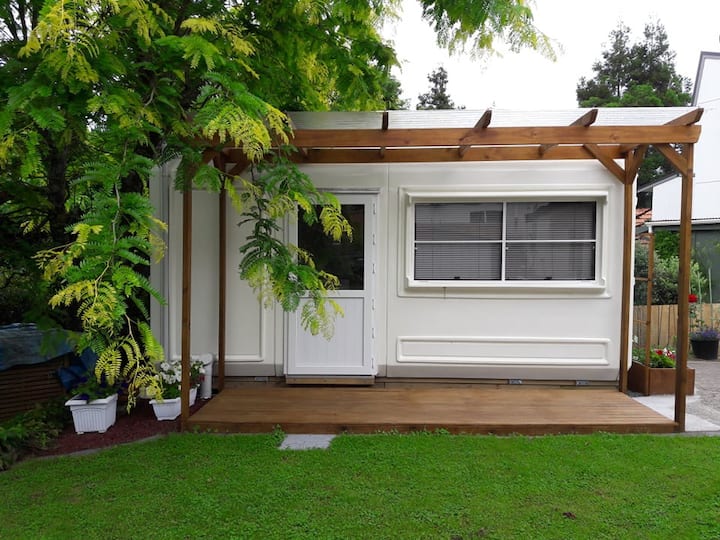 Welcome Bay Secluded Self-contained Cabin - Tauranga
