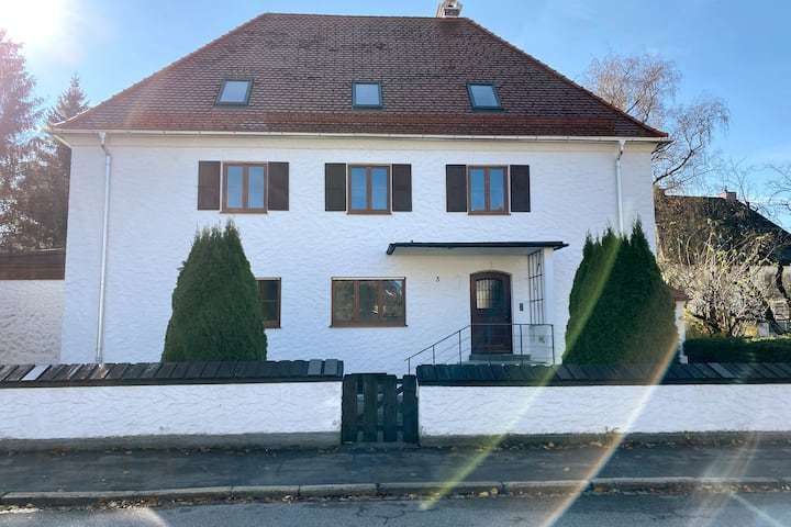 Stadtvilla Falkenstein - Wohnung Weissensee - Füssen