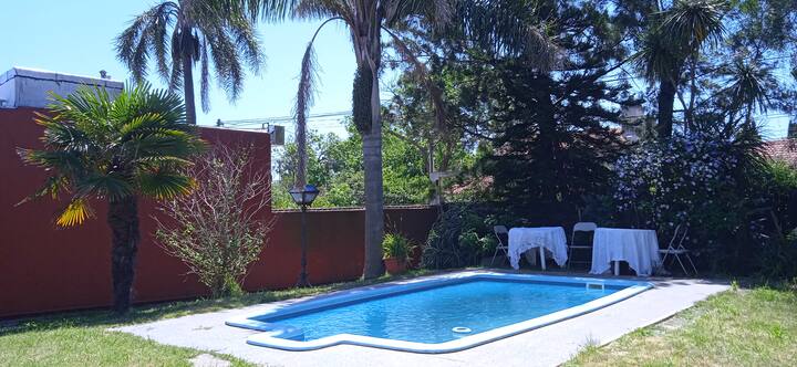 Bungalow Con Jardin, Piscina, Parrillero, Pool - Montevideo