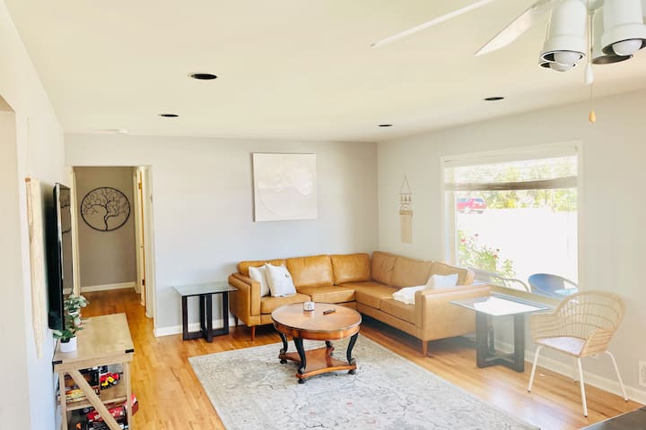 Cozy Home With King Beds, Between Denver & Boulder - Thornton, CO