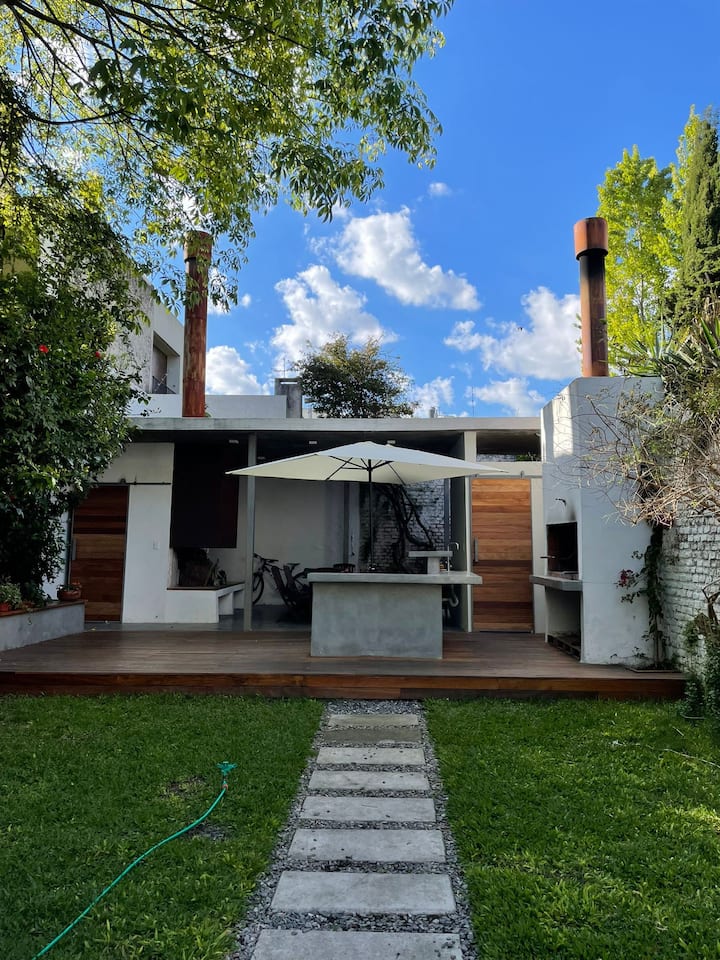 Casa Interira No Melhor Bairro Do Mvd - Montevideo