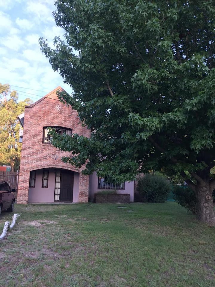 Casa En Floresta A Minutos De Montevideo - 