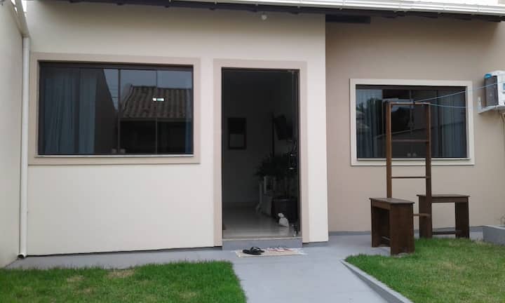 Casa Agradável Em Imbituba, Próximo As Praias. - Imbituba