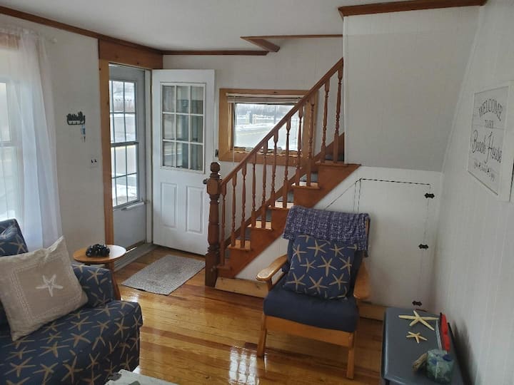 Make Memories In Your "House By The Sea" In Wells - Wells, ME