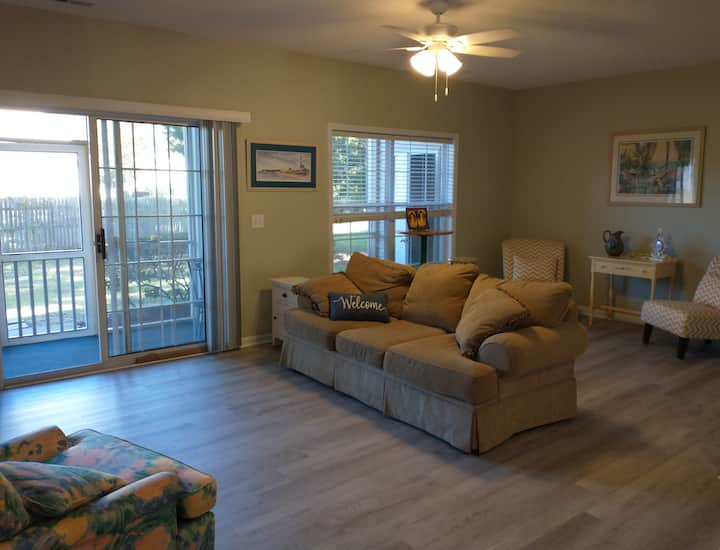 Ground Floor, Remodeled, 3-bdrm, Great Location - South Carolina