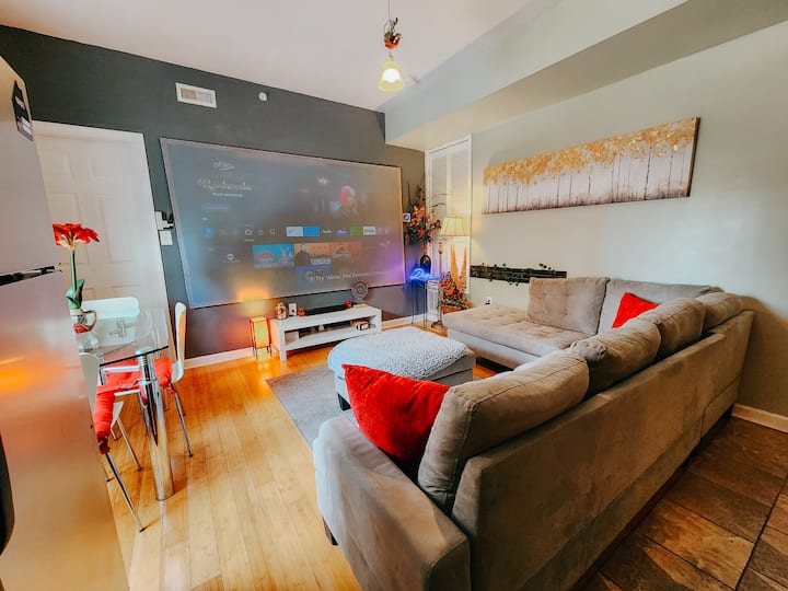 Dream | King Bed | 120" Projector | Canopy Bed - Fairmount- Philadelphia
