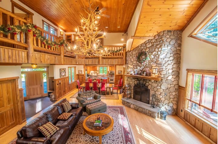 Enjoy Adirondacks In Luxury W/fam And Friends! - Lake Placid, NY