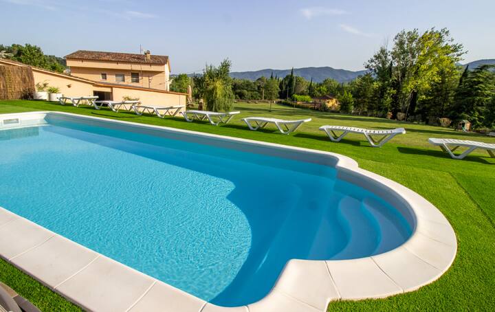 Casa Dormestany Con Piscina Y Jardín (21 Personas) - Banyoles