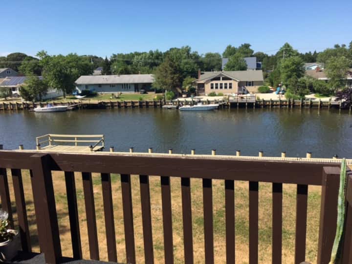 Lagoon Waterfront Getaway - Long Beach Island, NJ