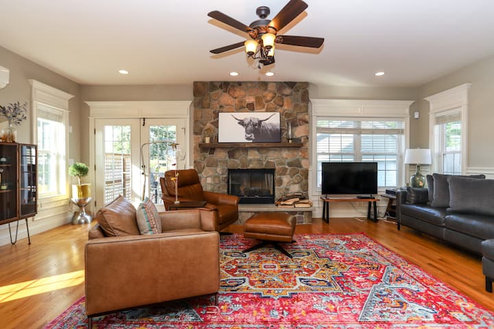 Beautiful 4bd Family Friendly Home W Office - Beacon, NY