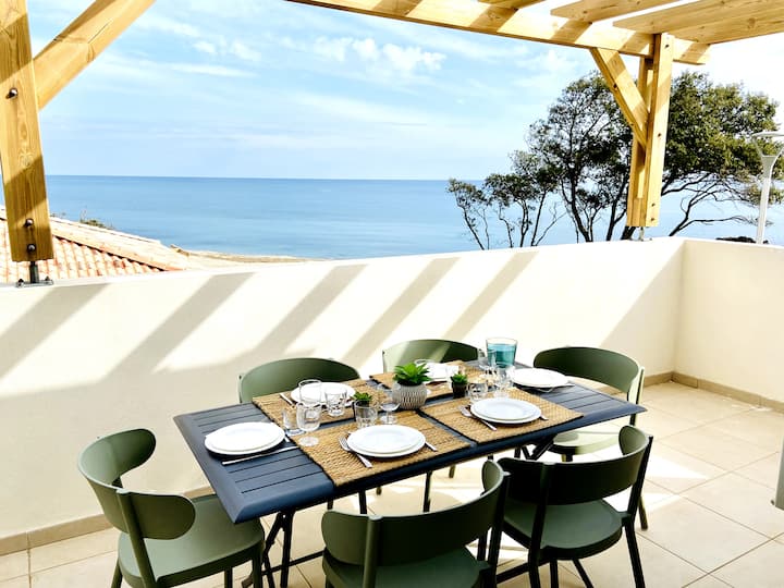 T3 Neuf Avec Vue Mer Panoramique En Bord De Plage - Korsika