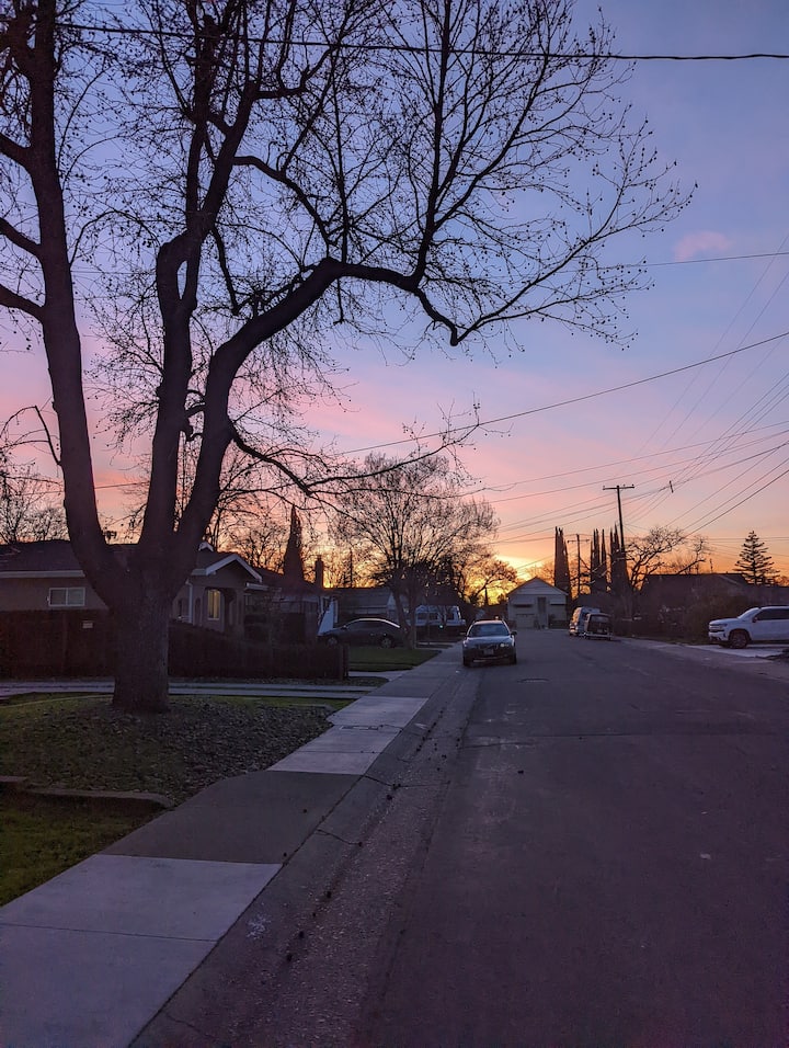 Sunny Sac City Getaway - Sacramento, CA