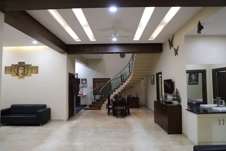 Urban Nest - 4bhk Duplex Villa @ Kukatpally - Hyderabad