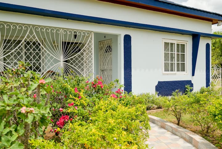 Brucefield Cottage - Santa Cruz, Jamaica