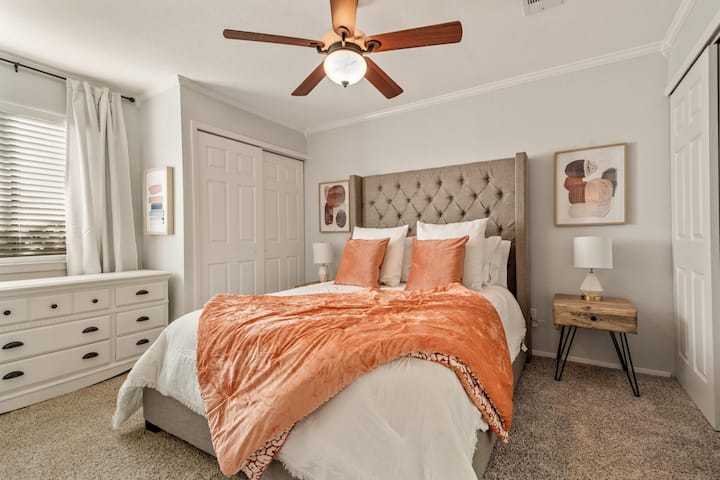 On Thetrinity River Trail Townhome - Montserrat Road – Fort Worth