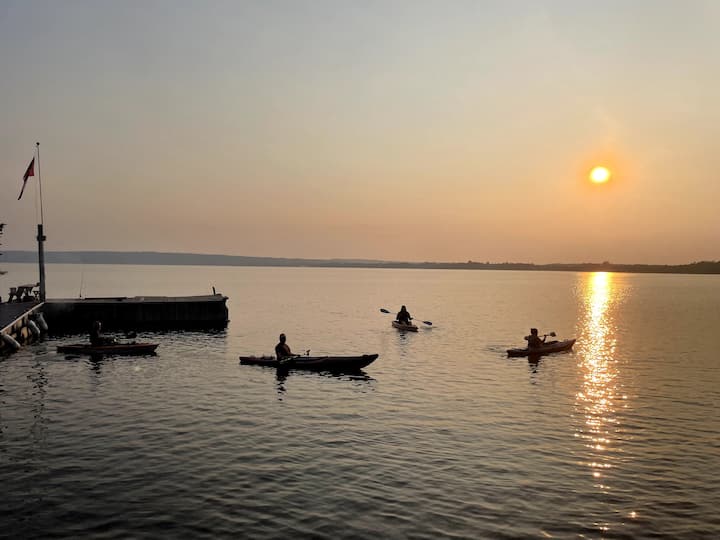 Sunset Lake House - Temiskaming Shores