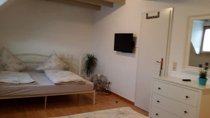 Double Two Lodge Ferienhaus Zimmer 3_og Recht - Ettenheim