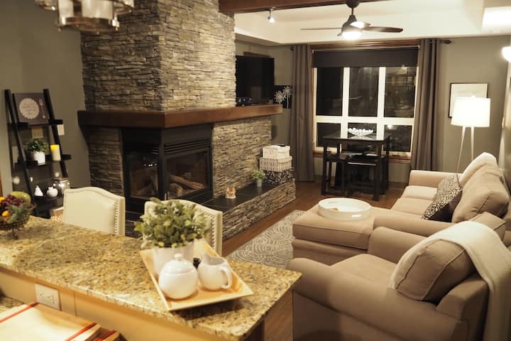 Executive 2 Bedroom Condo - Radium Hot Springs