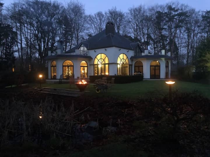 Your Dream Family House! With Indoor Swimming Pool - Kapellen