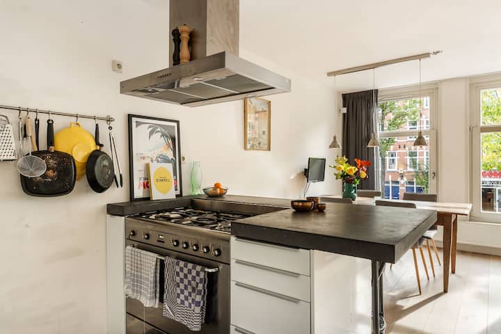 Lovely Apartment With Large Private Patio - Amsterdam