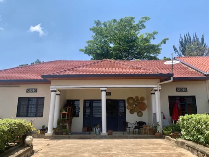 Private Room #3 At Comfy Cozy House - Kigali