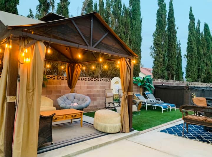 Cozy Home W/ Swimspa All Year Long Close To Strip! - Las Vegas, NV