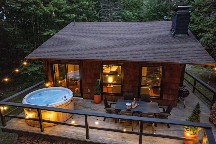Destino Catskills Chalet - Hot Tub And Fire Place - State of New York
