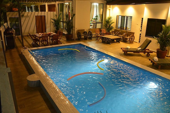 Bella Vista Port Dickson Beachfront Villa - Port Dickson