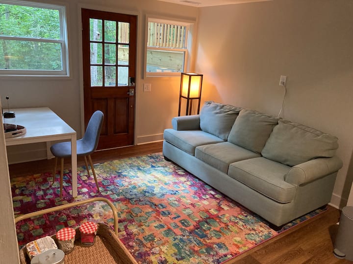 Lilac Woods: 1br Apartment - Chapel Hill