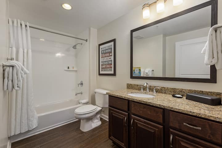 1 Bedroom With Shuttle/kitchen, Resort Amenities! - Steamboat Springs, CO