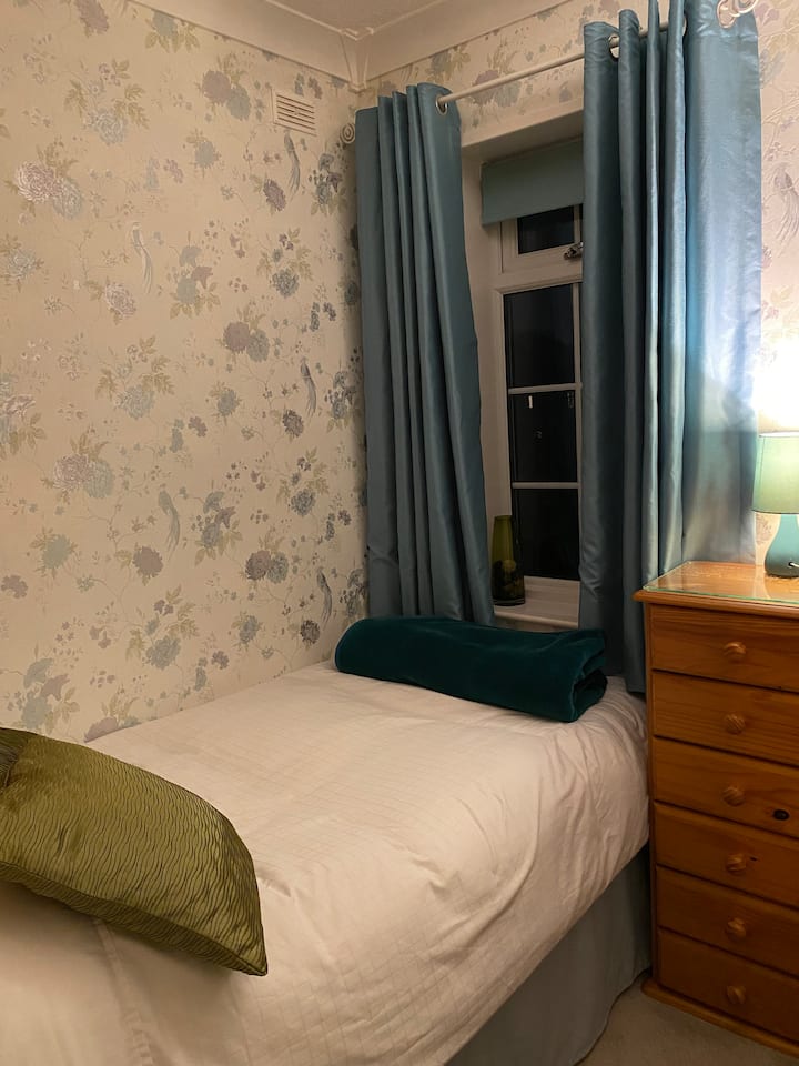 Welcoming Home From Home Stay. - Wakefield