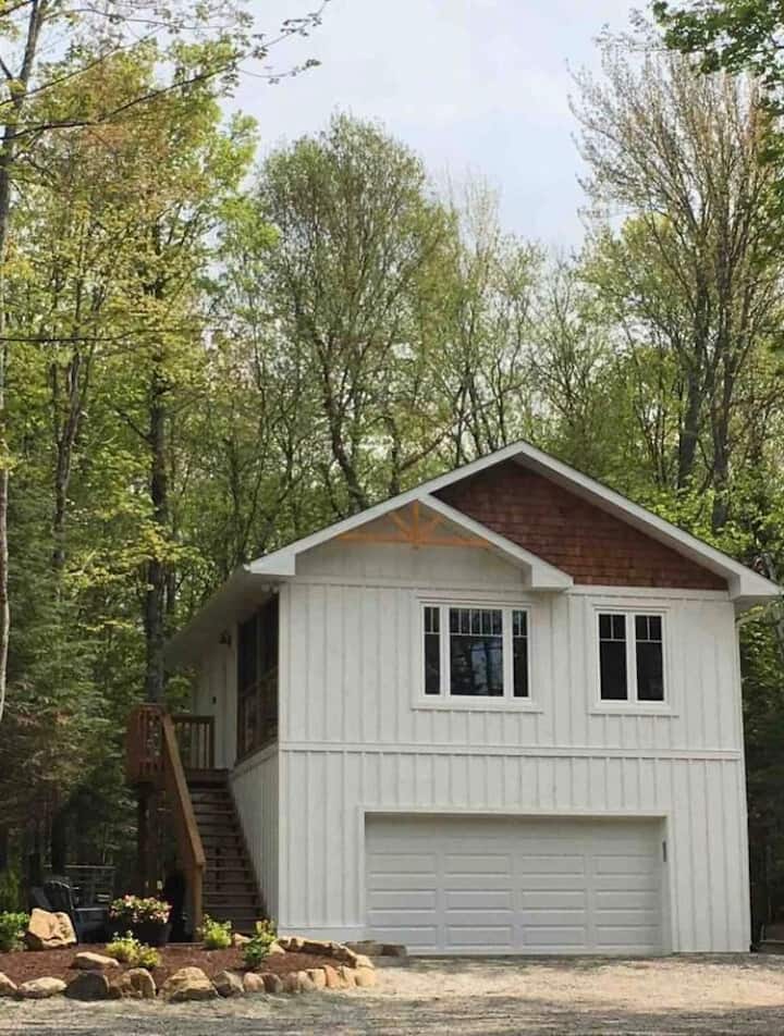 Muskoka Loft Retreat With Park Pass - Huntsville