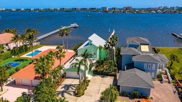 Intracoastal Waterfront Villa: Incredible Views - Boynton Beach, FL