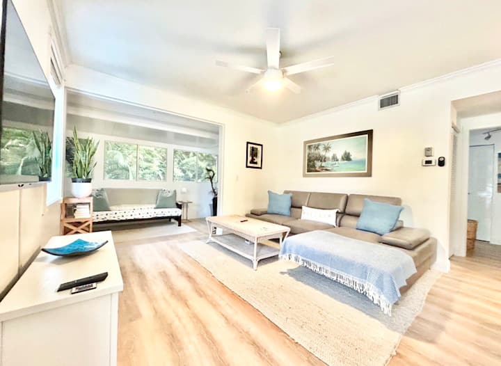 Private Villa @ Jupiter Bay Resort. Walk To Beach! - Jupiter, FL