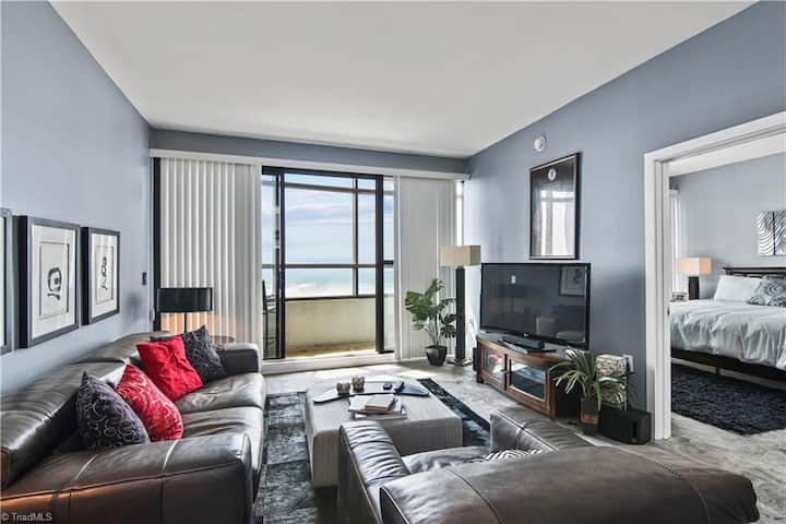 2 Bd/2ba High-rise Condo In Downtown High Point - Thomasville, NC