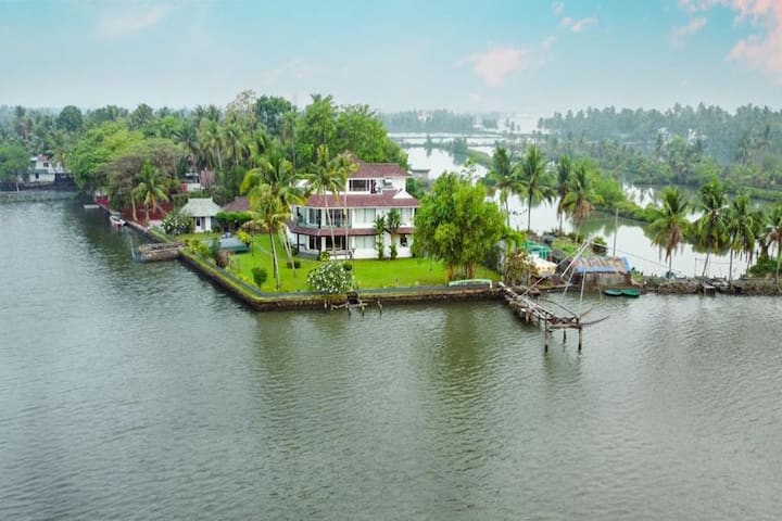 Kochi Villa Holiday Rentals - Kerala, India | Airbnb